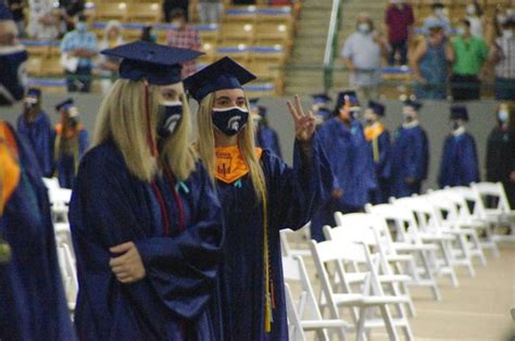 Photos Summit High School Class Of 2020 Celebrates Graduation Amid