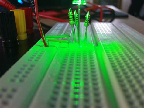 Breadboard Basics For Absolute Beginners Bread Board Basic Arduino