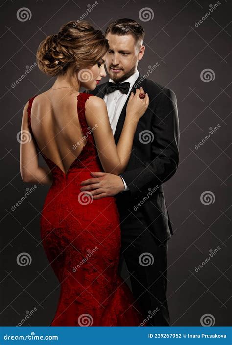 Fashion Wedding Couple In Love Beauty Woman In Dress With Naked Back