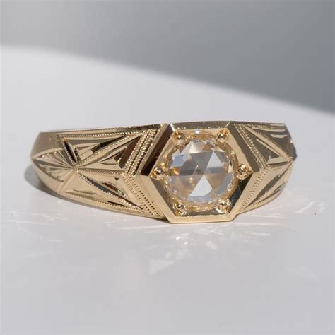 Hex Band Ornate Angular And Genderless Wedding Band