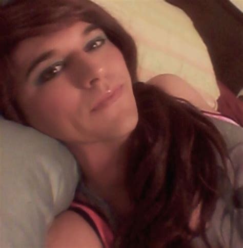 Bed Selfie Of Amateur Trans Tabi Tabisins