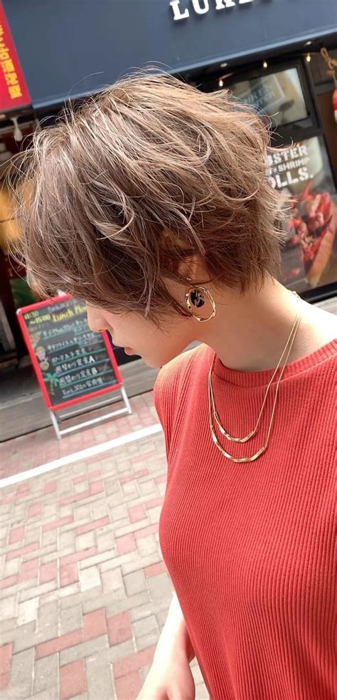 30 Cute Short Hair With Bangs Korean Style Textured Messy Bixie