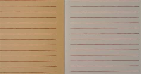 그 위에 줄이 그어진 종이가 있는 두 권의 공책 사진 Unsplash의 종이 질감 이미지