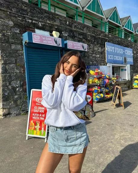 Love Islands Millie Court Sucks On Ice Lolly As She Poses In Worlds