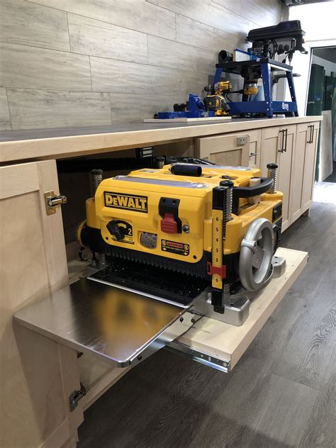 Diy Workbench For Your Garage Dewalt Cabinet
