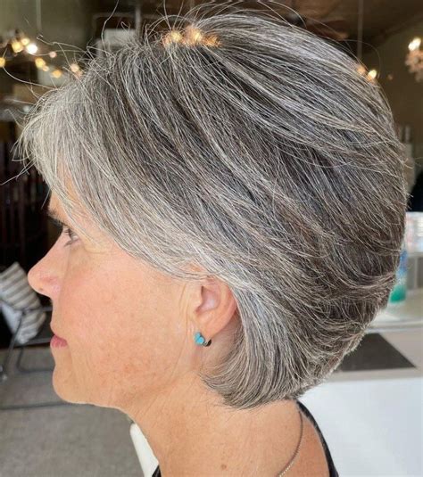 30 Flattering Layered Bob Hairstyles For Women Over 50 Bob Hairstyles