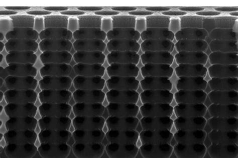 Novel Etch Method Produces 3d Microstructures In Silicon