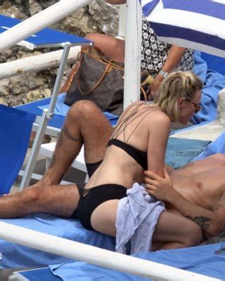 Robin Wright Sexy Porn Pictures Xxx Photos Sex Images Pictoa