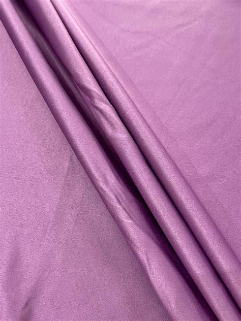 Razo De Novia Mauve Lila Fuerte Favitelas