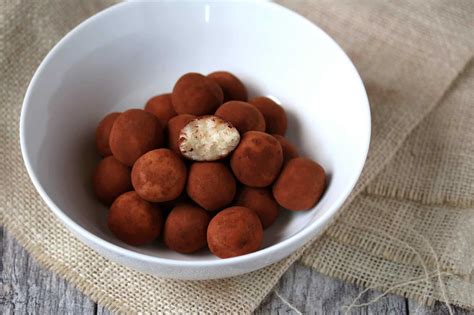 Marzipankartoffeln (Chocolate Dusted Marzipan Potatoes) - The Daring ...