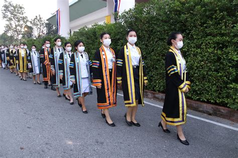 บัณฑิต ม ราชภัฏนครสวรรค์ 2560 2562 เข้ารับพระราชทานปริญญาบัตร 22 ธ ค 65 พระบาทสมเด็จพระ