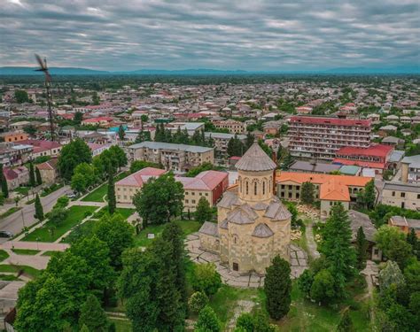 სამტრედია მიწის აზომვა გაფორმება სტატუსის შეცვლა არქიტექტურა