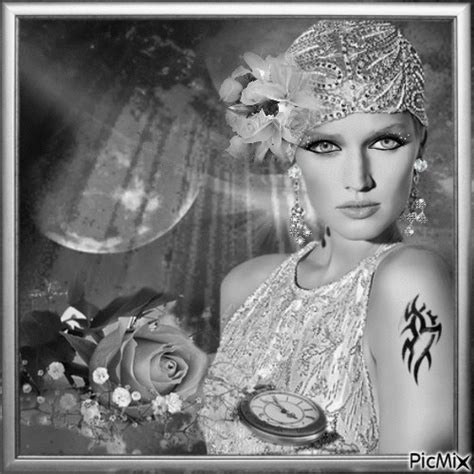 Black And White Retro Woman Free Animated  Picmix
