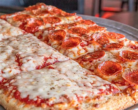 Sicilian Pizza Menu Comellas