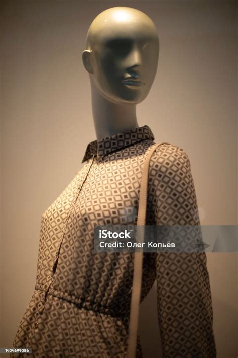 Womens Mannequin In Clothing Store Plastic Figure Of Woman Store