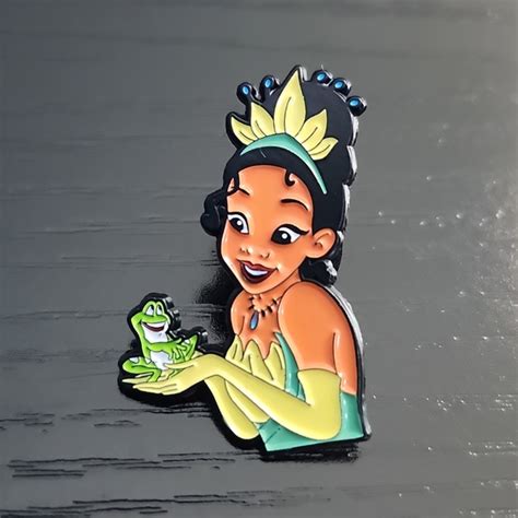 Disney Jewelry Disneys Princess Tiana With Prince Naveen Frog