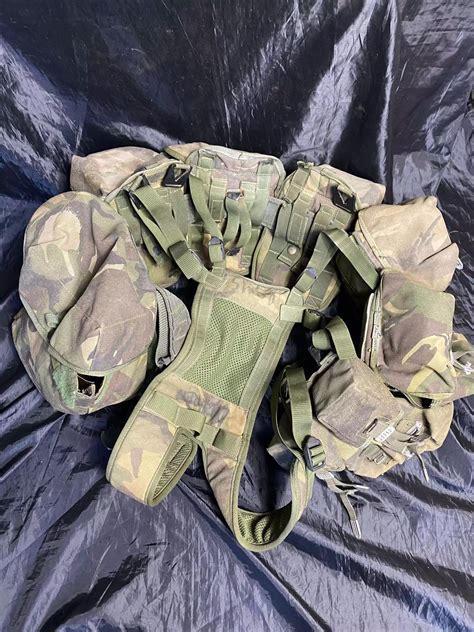 British Army Dpm 95 Webbing Set In Webbing