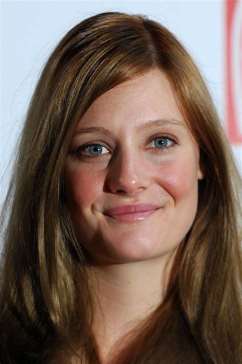Romola Garai Kultura