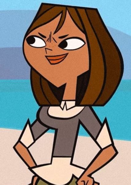 Which Actress Shouldve Played Courtney In Various Decades Fan Casting