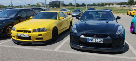 [nissan Gtr R34 R35] I Saw At A Car Meet This Summer R Spotted