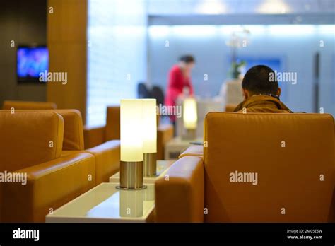 Cathay Pacific Cx Business And First Class Lounge San Francisco