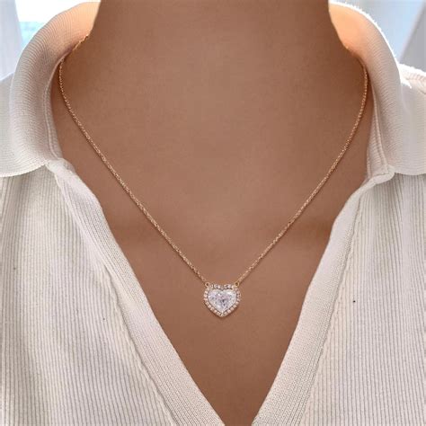Gia Certified 2 Carat Heart Shape Fancy Light Pink Diamond Pendant