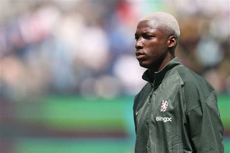 Potentially Concerning Update On Moises Caicedo Emerges From South America Yahoo Sports