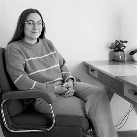 Alice Pomfret • Labasad