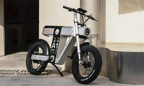 Async A1 E Bike Cool Material