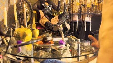 P Smelling Reward For Hard P Mistress Zeida Dracula FemdomCastle Clips Sale