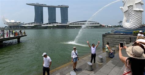 무역전쟁 여파에 싱가포르 2분기 성장률 하락경기침체 가능성도
