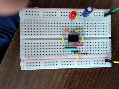 Blinking Led 555 Timer Instructables