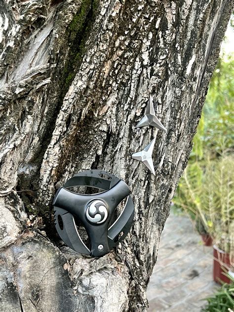 Ninja Shuriken 3 Blades Dagger With 2 Mini Shurikens Black Kz Gear