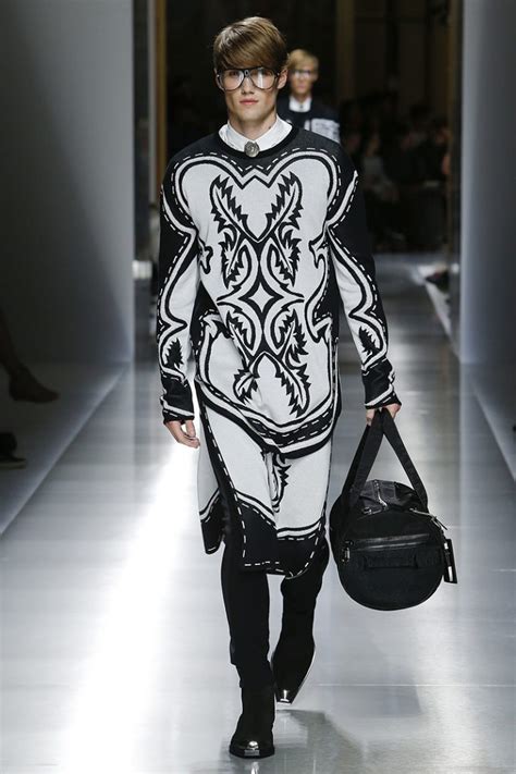 Balmain Springsummer 2018 Fucking Young