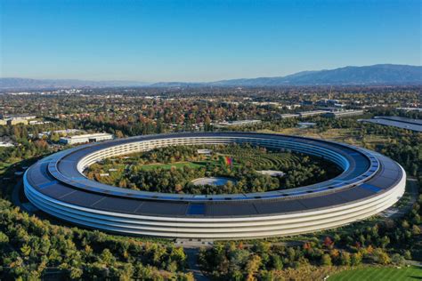 Apple Becomes First 3 Trillion Company After Boost From Pandemic