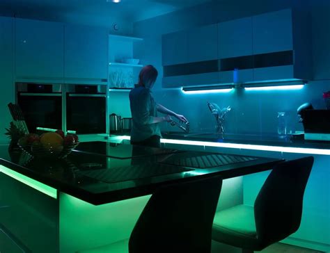 How To Choose WiFi Wireless LED Controller Or Bluetooth LED Controller