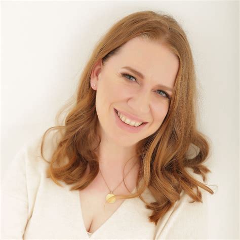 Emily Bell Books Biography Latest Update
