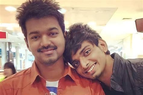 பிக் பாஸ் 7ல் களமிறங்கும் விஜய் பட நடிகர் அட இந்த நடிகையின் கணவரும் வருகிறாரா