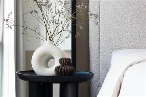 22 Easy And Effective Ways To Reduce Visual Clutter At Home Green With Less