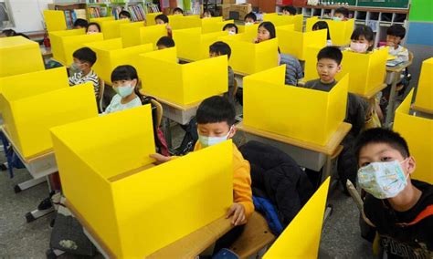 عکس روز کلاس درس در زمانه کورونا همشهری آنلاین