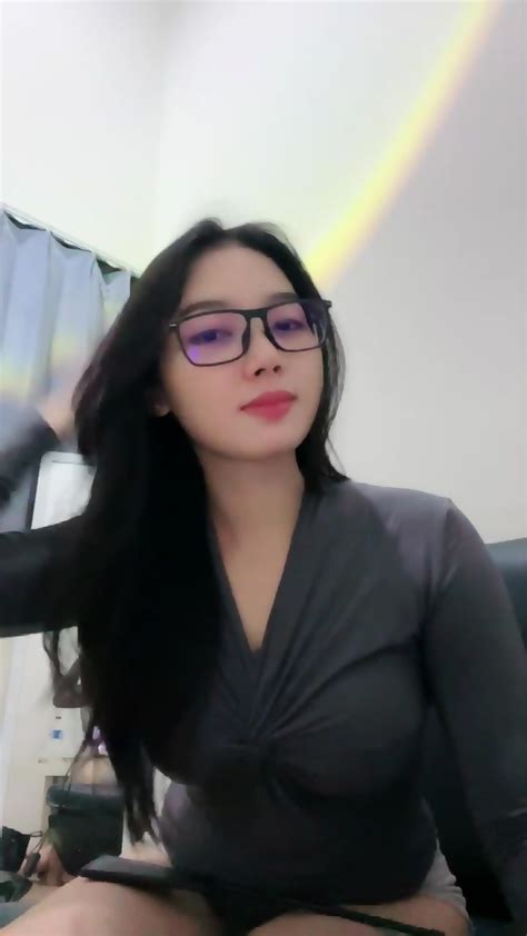 MARLBOROQUEENSEX - LEAAA JULIA GALAU - EPORNER