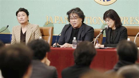기생충 일본 관객 220만명 돌파…역대 한국영화 중 흥행수입 1위