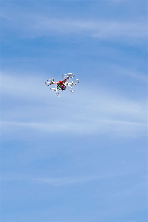 Hobbyists Fun Sky Fly Search Helicopter Dji Clouds Fawn