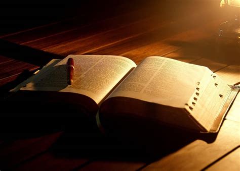Open Bible Wallpapers 4k Hd Backgrounds On Wallpaperbat