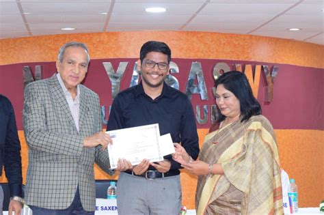 Divyanshu Mahawar On Linkedin Thrilled And Honored To Receive The Best Summer Internship Award