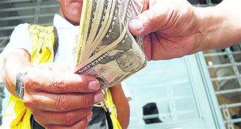 El Precio Del Dólar Se Dispara Y Cierra A S281 Economia Correo