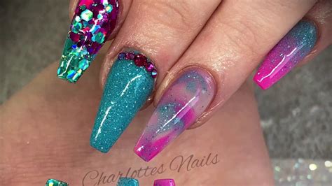 Turquoise Glitter Acrylic Nails