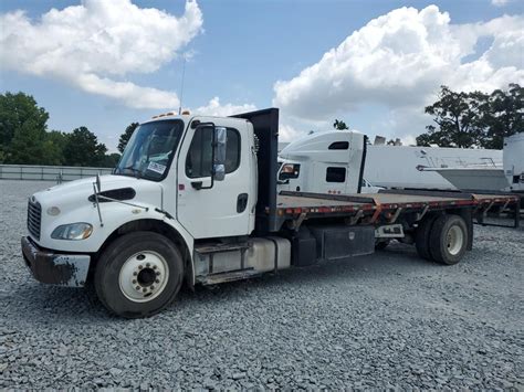 2015 Freightliner Business Class M2 Flatbed Truck For Sale In Dunn Nc