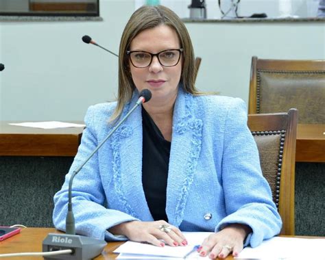 Ldo 2026 Claudia Lelis Assegura Investimentos Em Infraestrutura Educação E Saúde Alô Tocantins