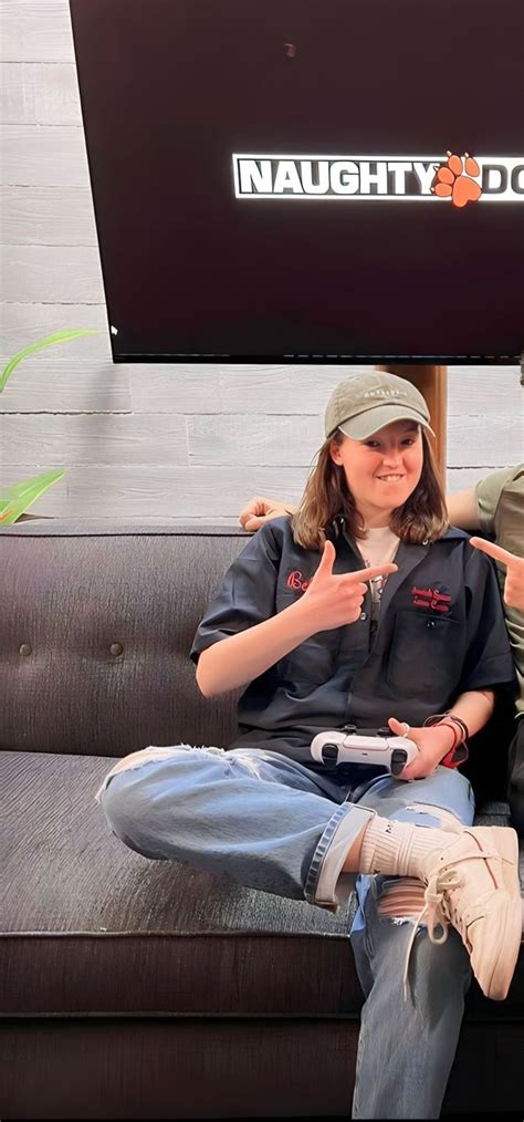 Bella Ramsey Ramsey Bella Bella Bella